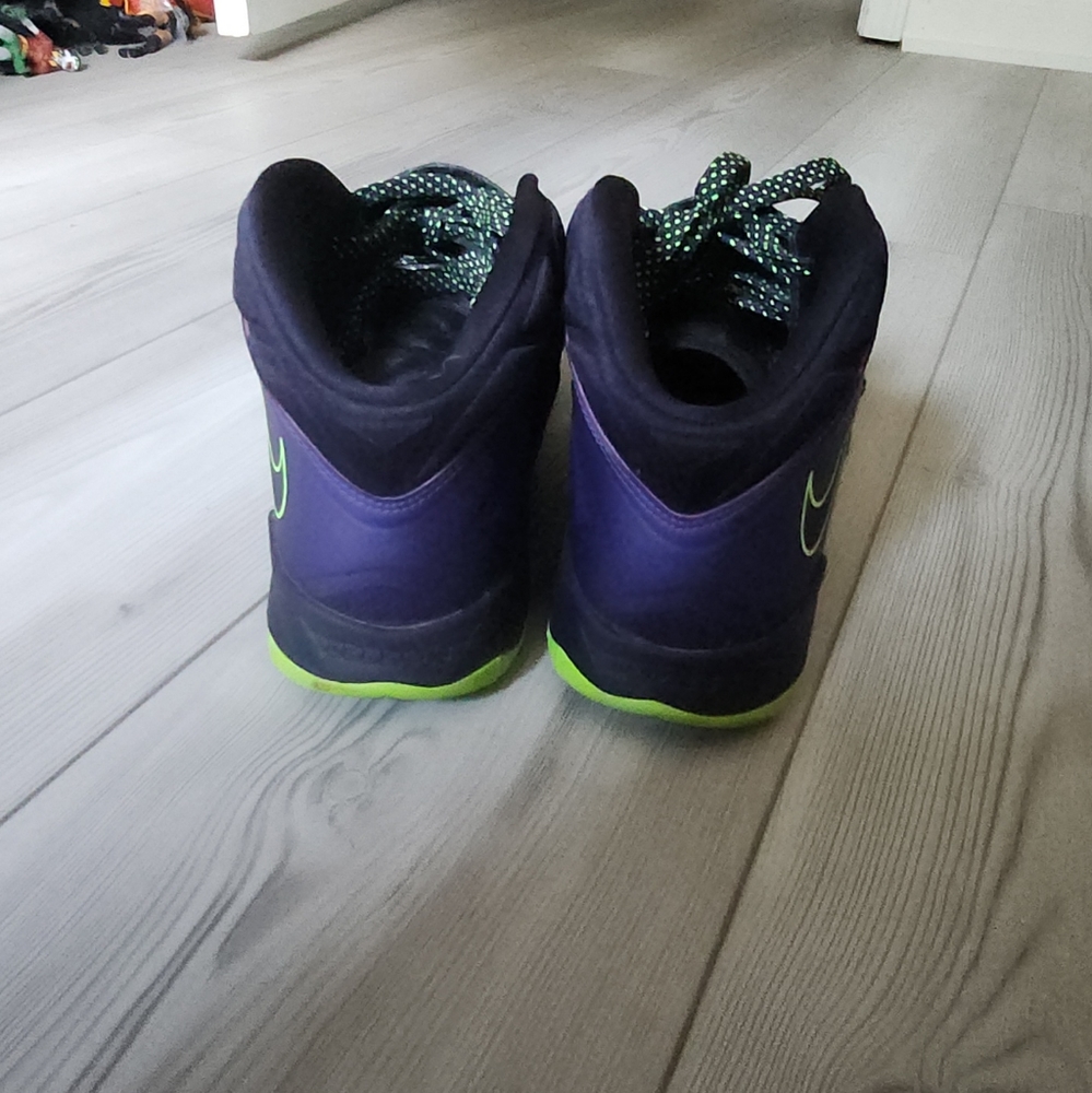 Nike Lebron James Soldier Vii Men's Basketball Sneake… - Gem